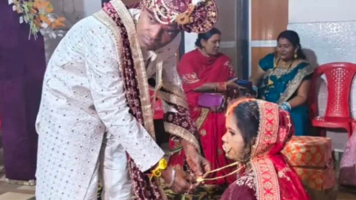UP Woman Ends Marriage 20 Mins After Reaching In-Laws’ Home; Husband ...