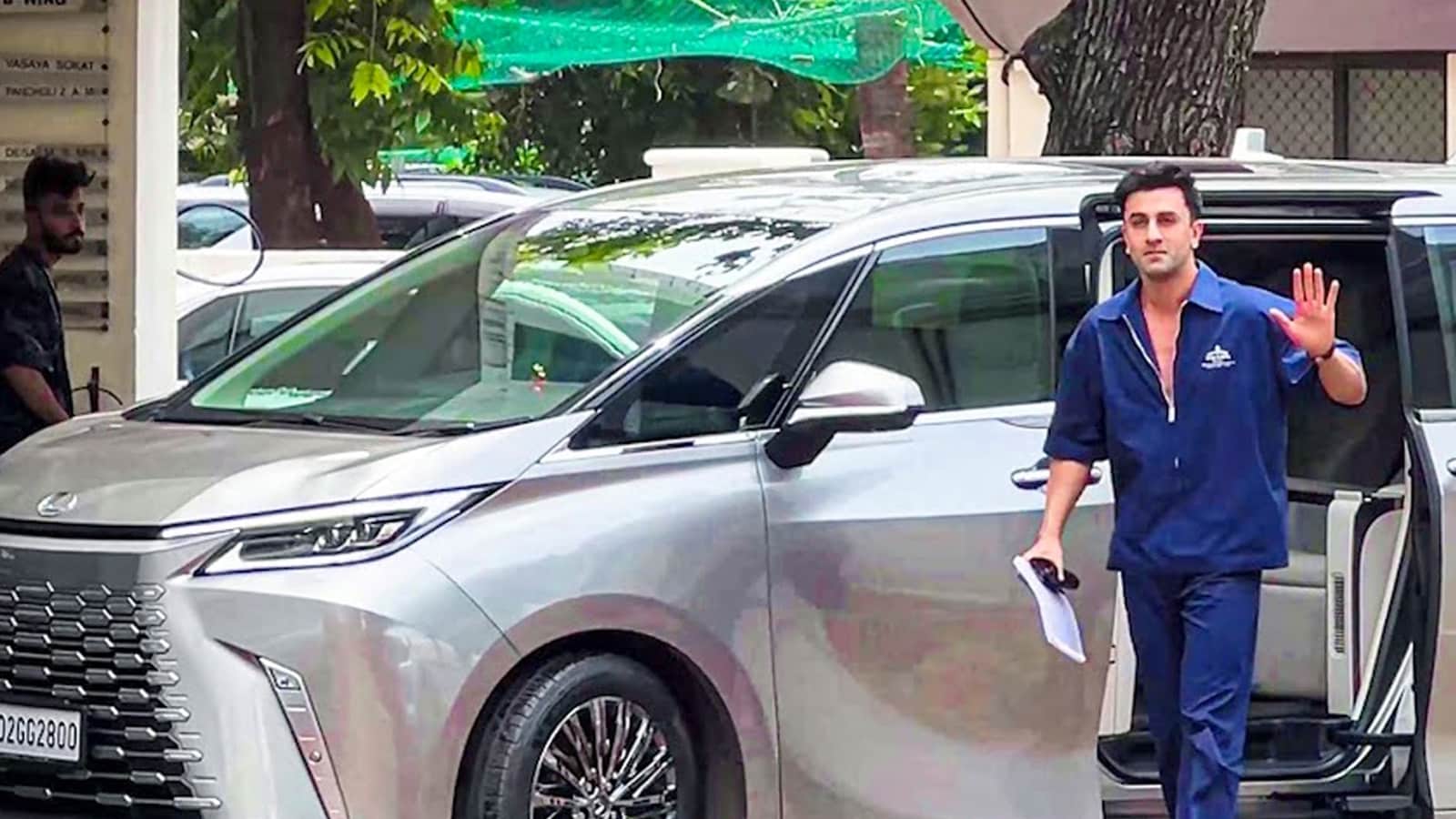 Luxury On Wheels: Vicky Kaushal Buys Lexus LM 350h, Joins Ranbir ...
