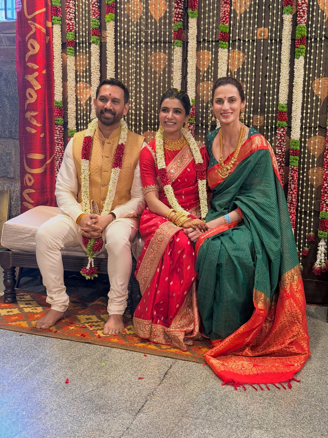 Samantha’s Bridal Blouse Steals The Show With Gold Embroidery And ...