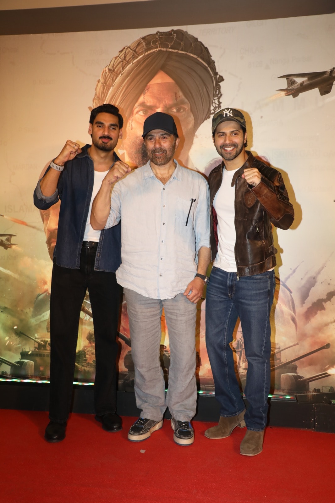 Border 2 Screening: Sunny Deol, Varun Dhawan, Ahan Shetty, Suniel ...