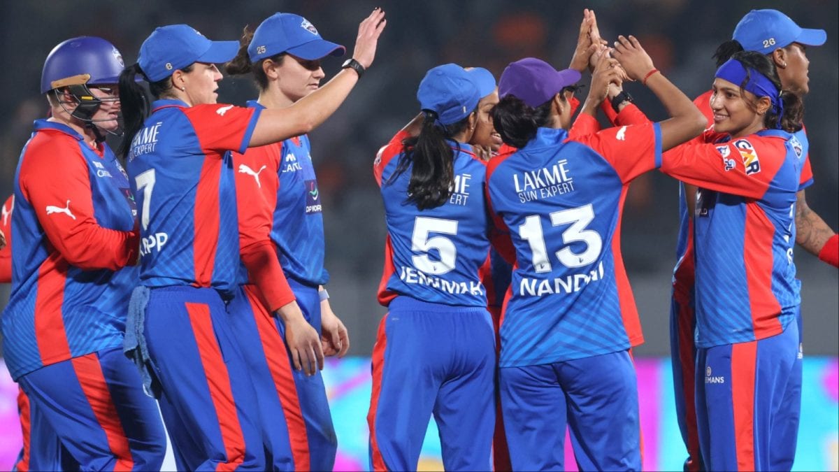Delhi Capitals Vs Gujarat Giants Live Score, WPL 2026: GG 159/8 In 19 ...