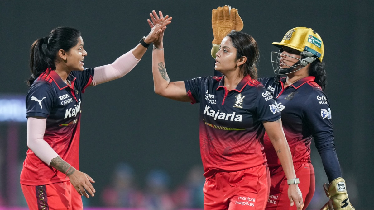 Gujarat Giants Vs Royal Challengers Bengaluru Live Score, WPL 2026 ...