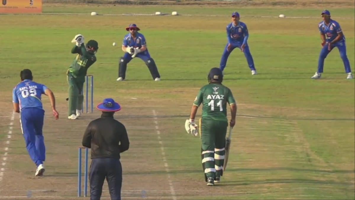 India Legends Crush Pakistan Legends By 77 Runs In Asian Legends Cup ...