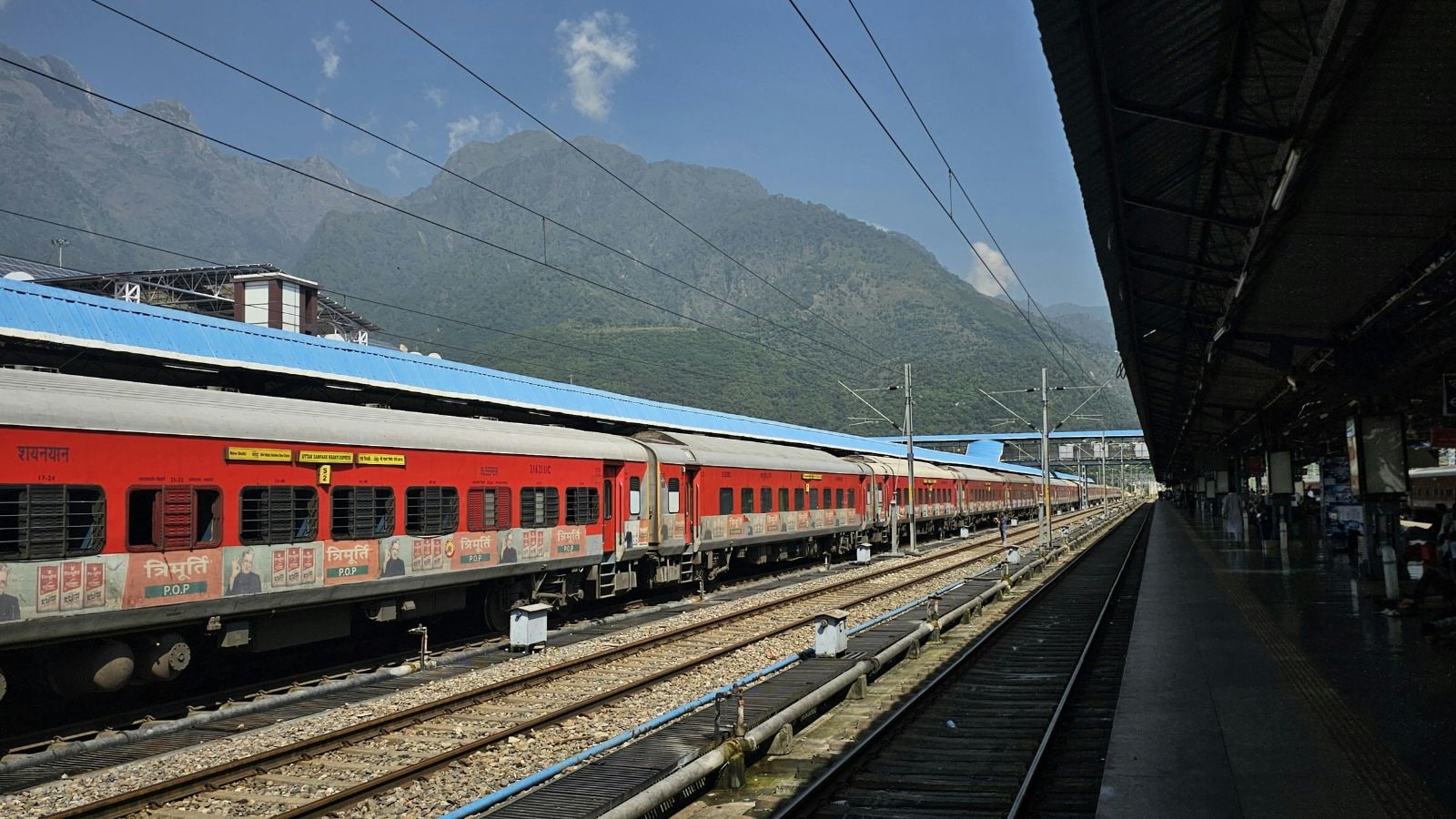 Why Indian Train Coaches Are Painted Different Colours And What Each ...