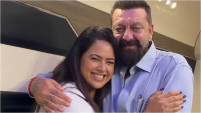 Sameera Reddy Reunites With Her Musafir Co-Star Sanjay Dutt: ‘Vibe Is ...