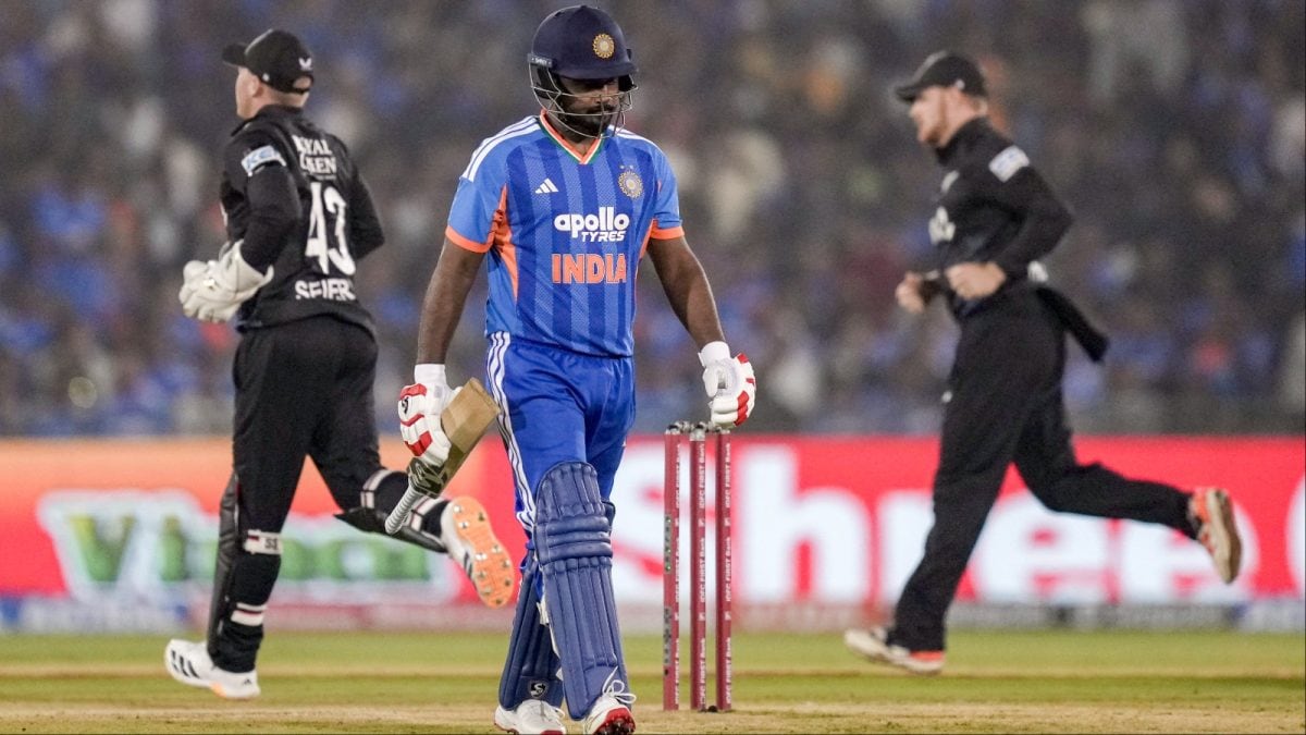 Sanju Samson Out For Golden Duck In 3rd T20I Against New Zealand ...