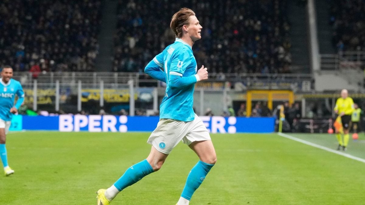 Scott Saves! Napoli Remain In Close Quarters To Serie A Toppers Inter ...