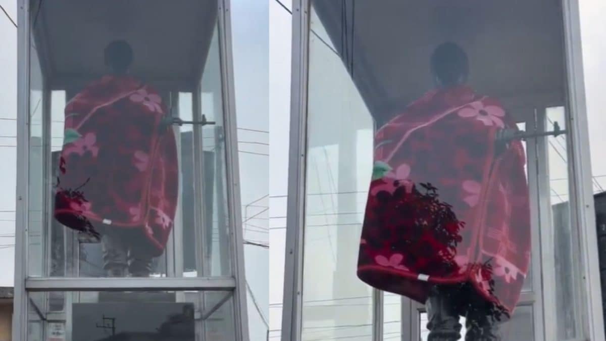 Jammu Mother Wraps Blanket Around Martyred Soldier's Statue Amid Brutal ...