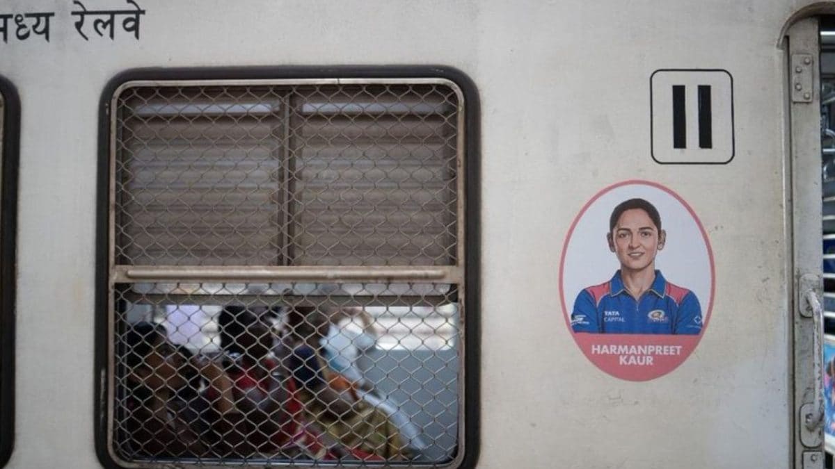 Mumbai Local Ladies Coach Features Harmanpreet Kaur’s Artwork: ‘This ...