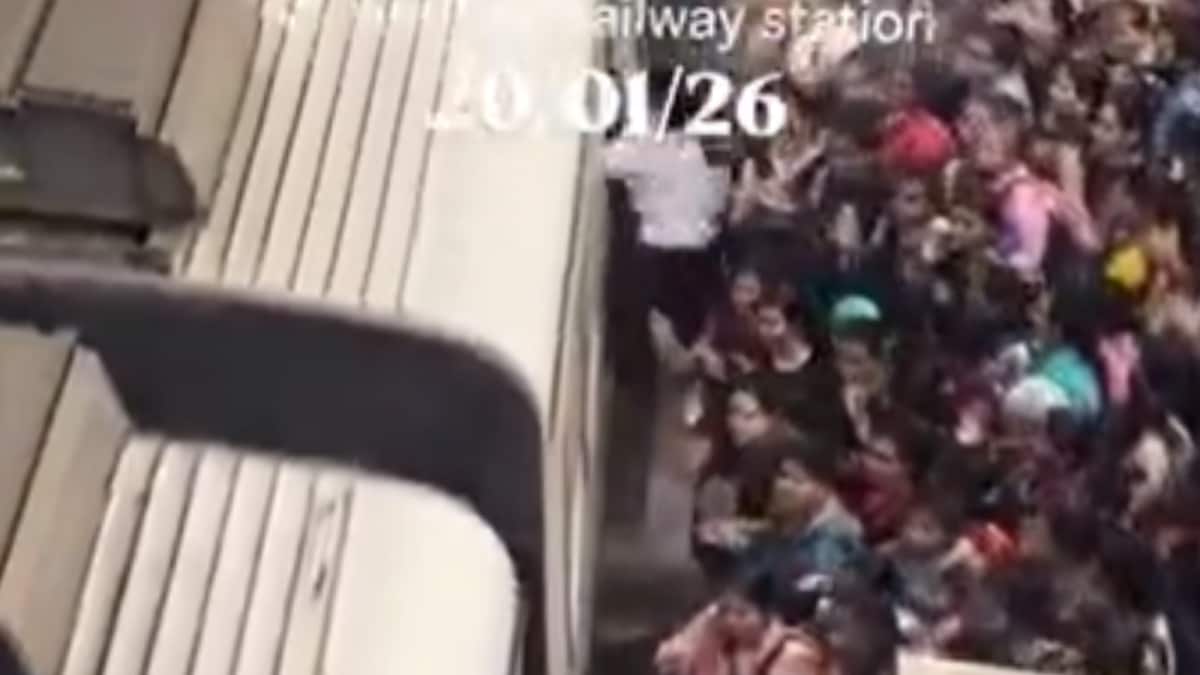 New Video Of Overcrowded Mumbai Station Reignites Debate Over ‘Deadly ...