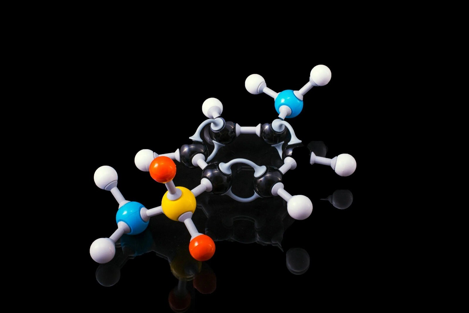 A 100-Year-Old Chemistry Law Just… BROKE. Turns Out, Science Books We ...