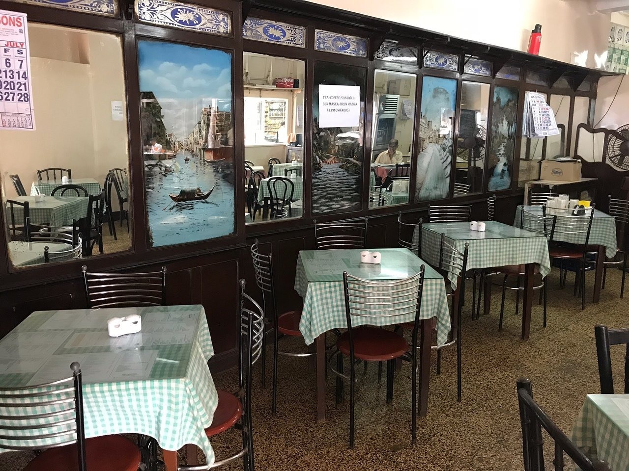 This 112-Year-Old Irani Cafe At Grant Road Closed Its Doors, Check ...