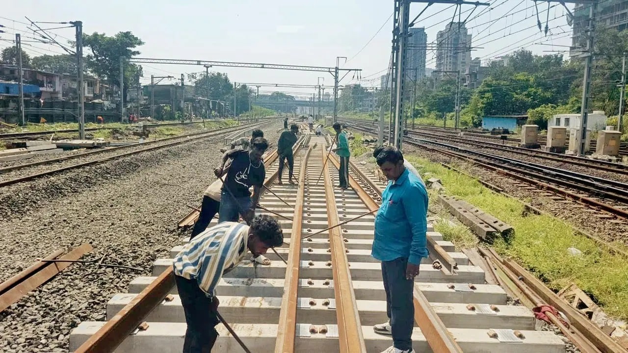 Mumbai’s Borivali Station Gets Smart Signal Upgrade: Features, How Will ...