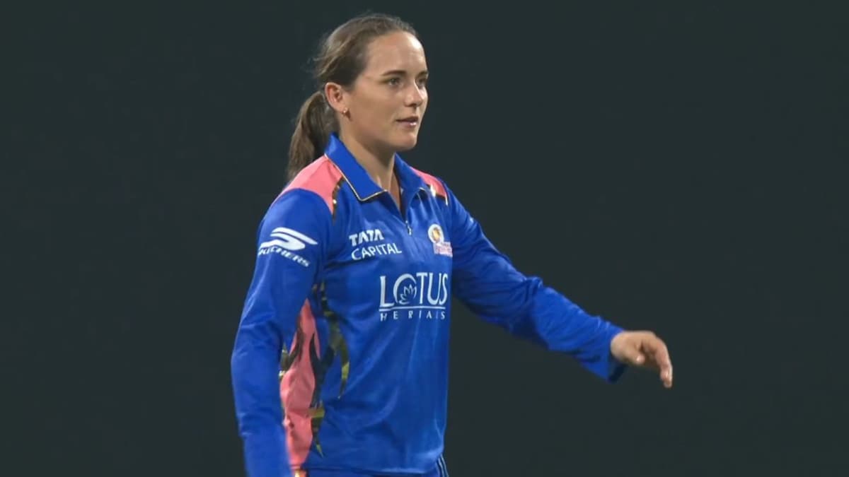 Melie Kerr Scripts History, Becomes 1st Bowler In WPL To... | Cricket ...