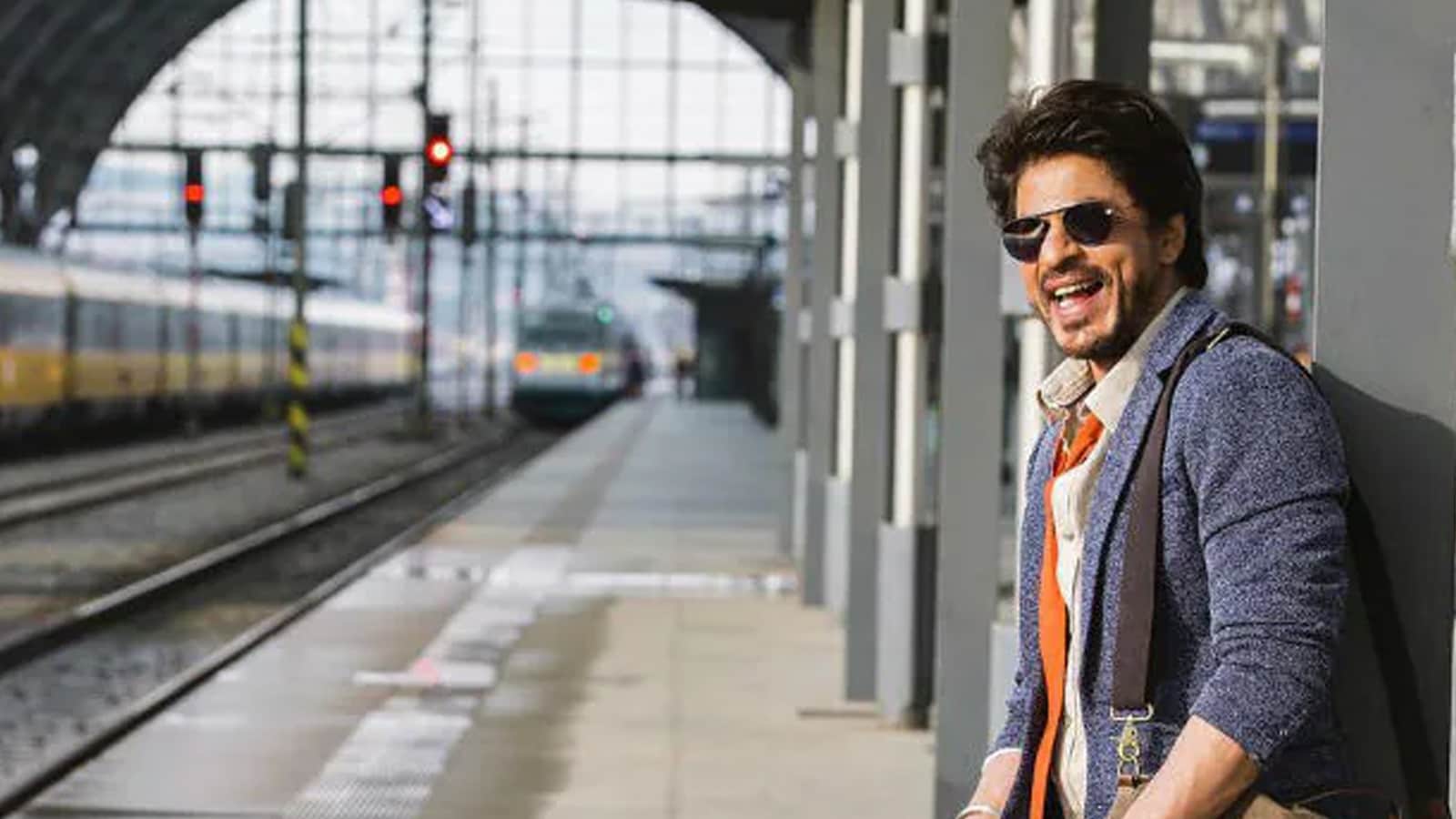 Shah Rukh Khan Iconic Train Scenes in Bollywood Films Explained