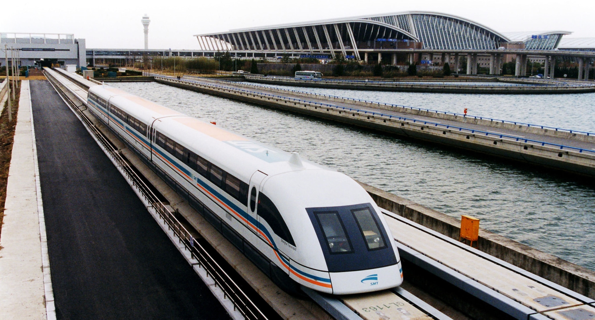 China’s Maglev Or Japan’s Bullet Train: Which Has The World’s Fastest ...