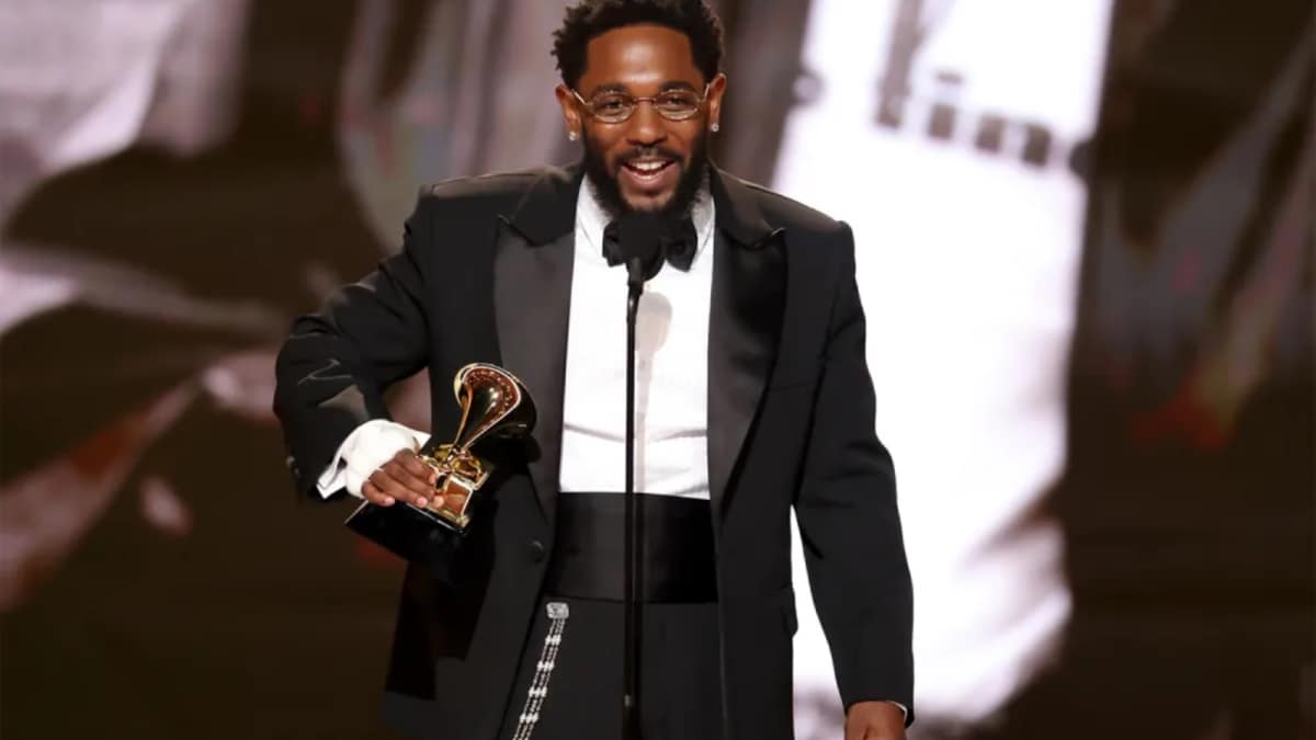 Kendrick Lamar Becomes Most-Awarded Rapper In Grammys History, Beats ...