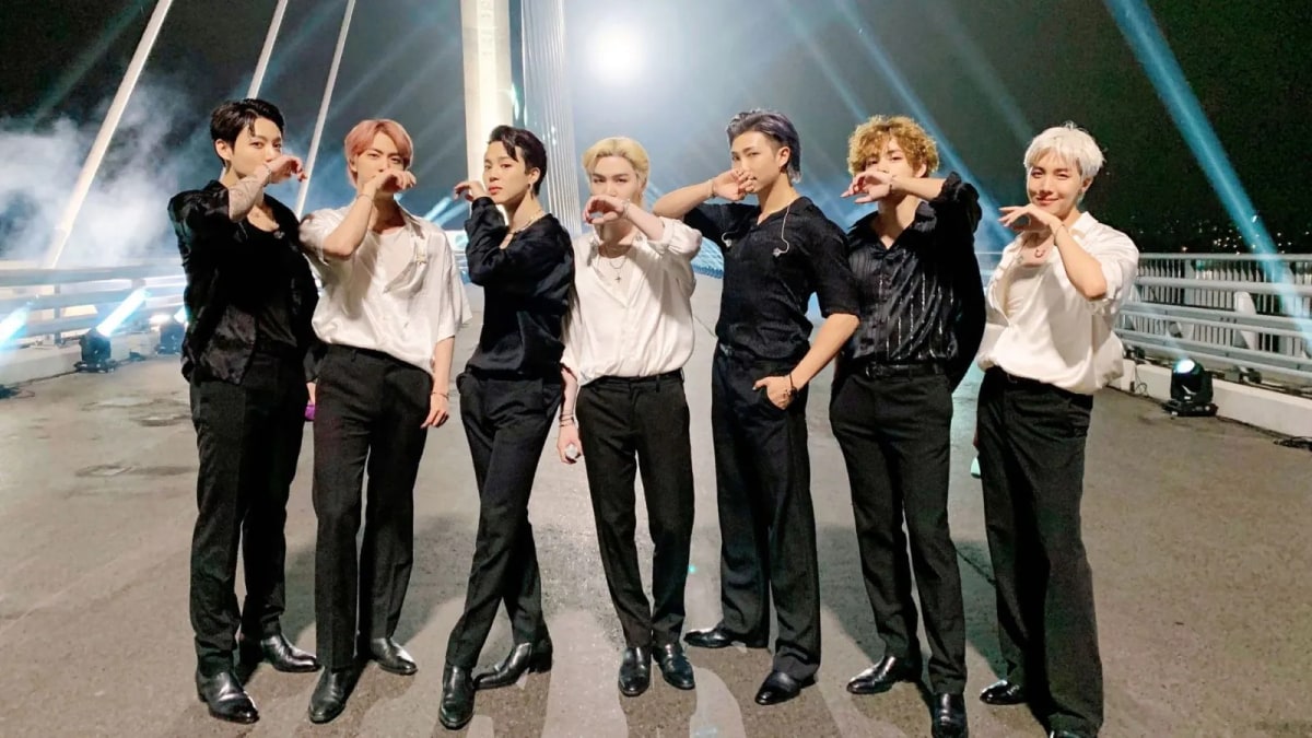 BTS Joins Hands With Netflix For Livestream Show And Documentary; Check ...
