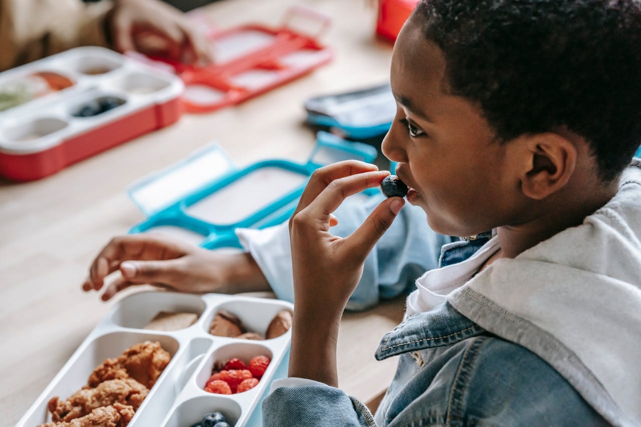 No Sugary Snacks, More Fresh Food: UAE Schools Tighten Lunchbox Guidelines