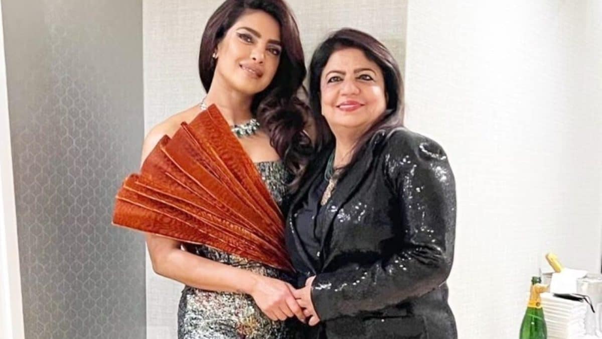 Priyanka Chopra Pens Birthday Note For Mom Madhu Chopra, Calls Her A ...