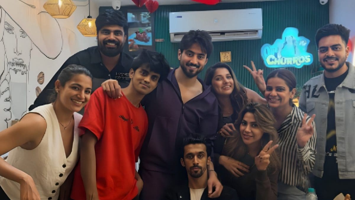 Mr Faisu, Nikki Tamboli And Other The 50 Contestants Visit Archana ...