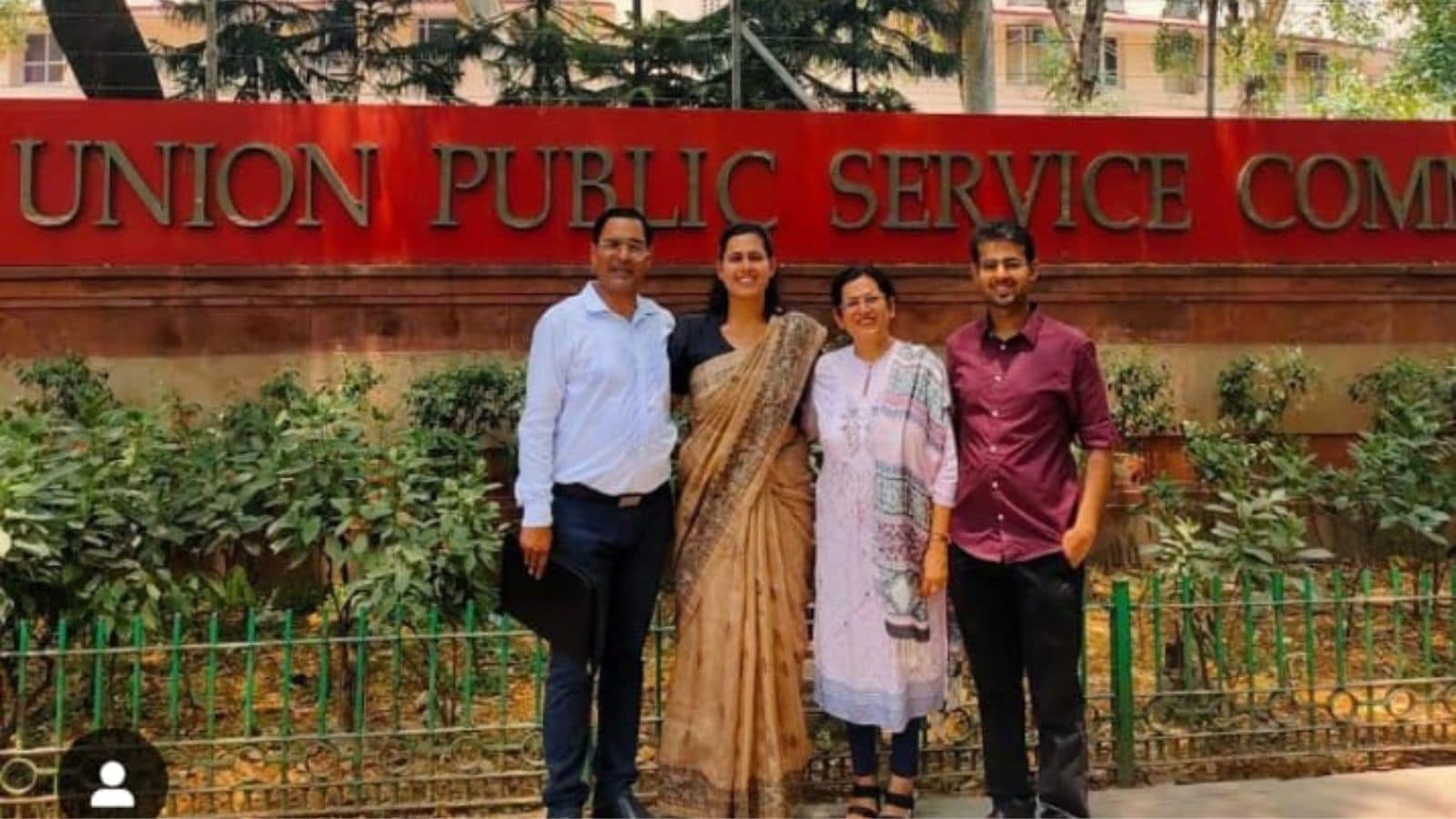 UPSC Success Story: How IAS Gamini Singla Achieved AIR 3 In Second Attempt