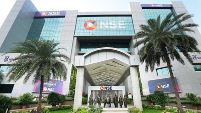 NSE Loses Record 35 Lakh Active Investors in FY26; Zerodha, Angel One ...