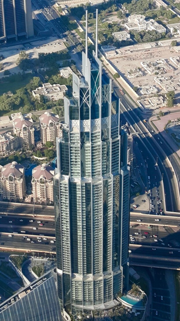 6 Tallest Buildings In Dubai