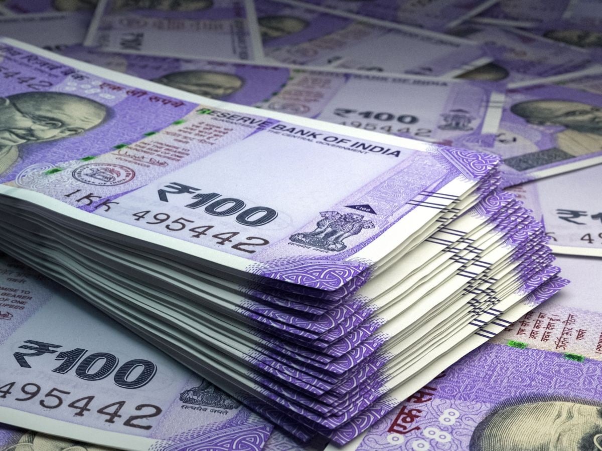 GK: What Do These Lines On Rs 100 And Rs 200 Notes Mean?
