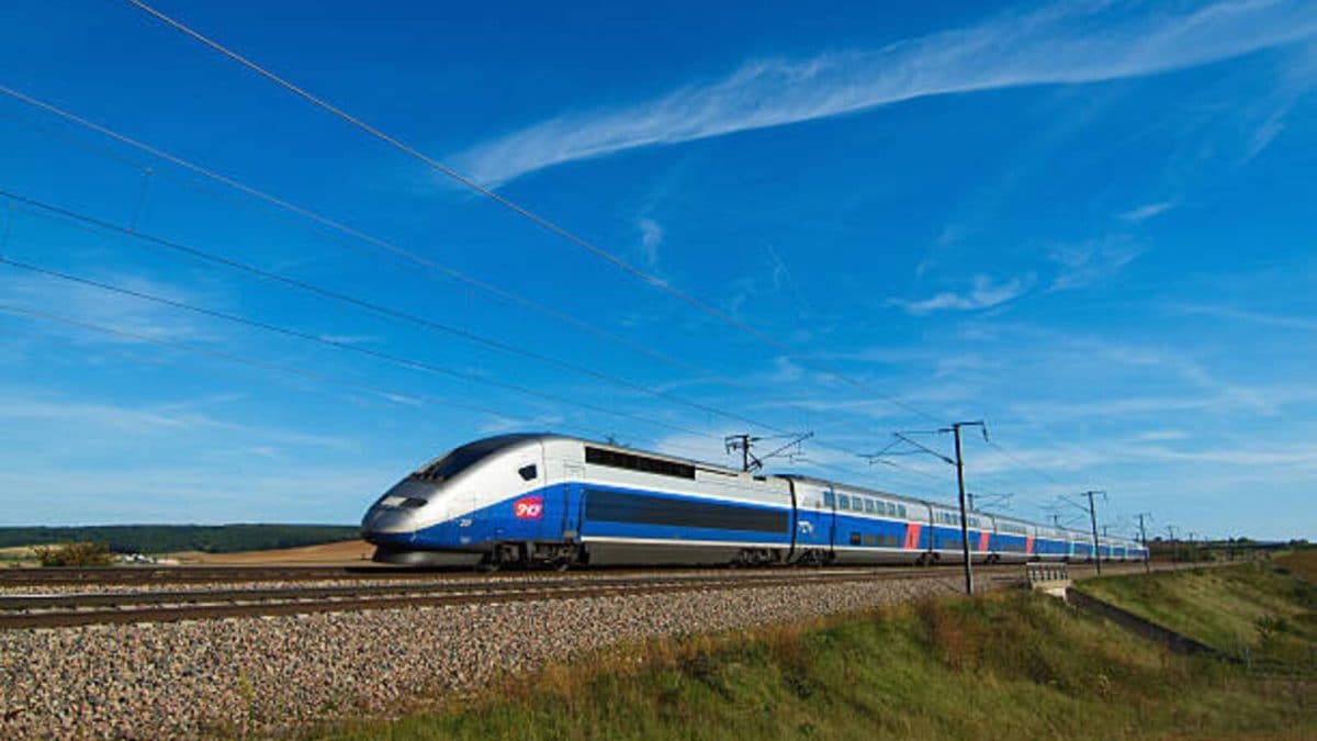 China’s Maglev Or Japan’s Bullet Train: Which Has The World’s Fastest ...