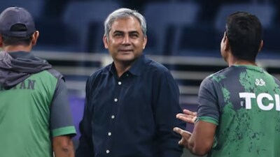 Mohsin Naqvi Chases Huge Dues As Pakistan Super League Teams Await ...