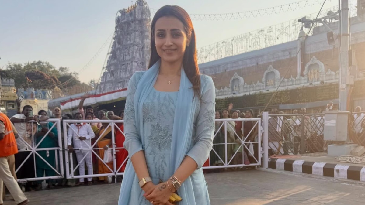 Trisha Krishnan Shares Moments From Her Tirupati Temple Visit: ‘Best ...