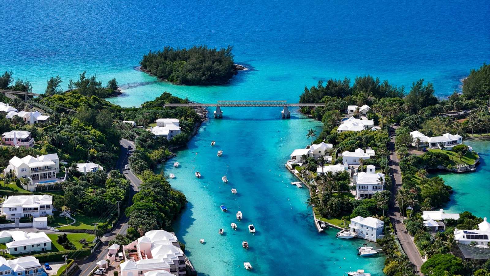 No Rivers, No Lakes: How This Island Built A 400-Year-Old Water System ...