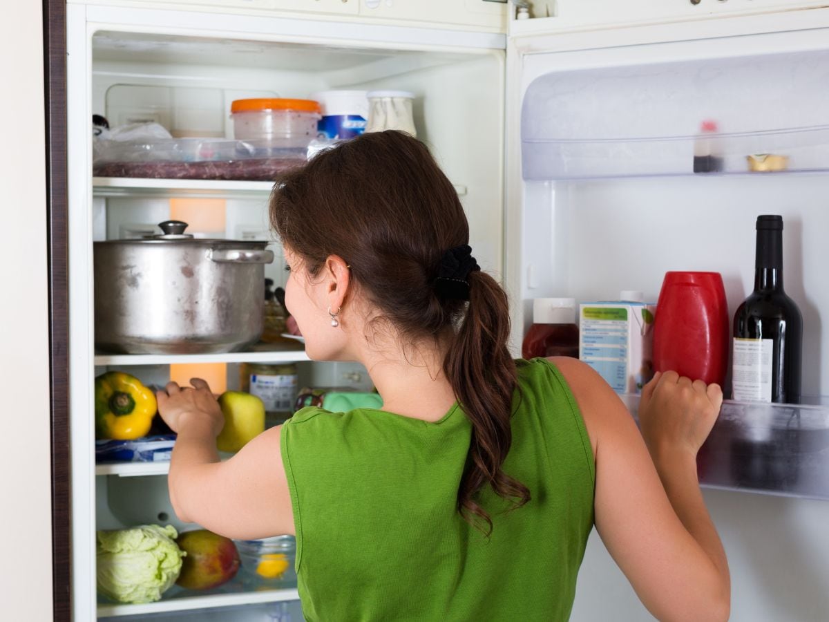 Why Your Fridge Works Overtime In Summer And The 10-Second Fix That Can ...