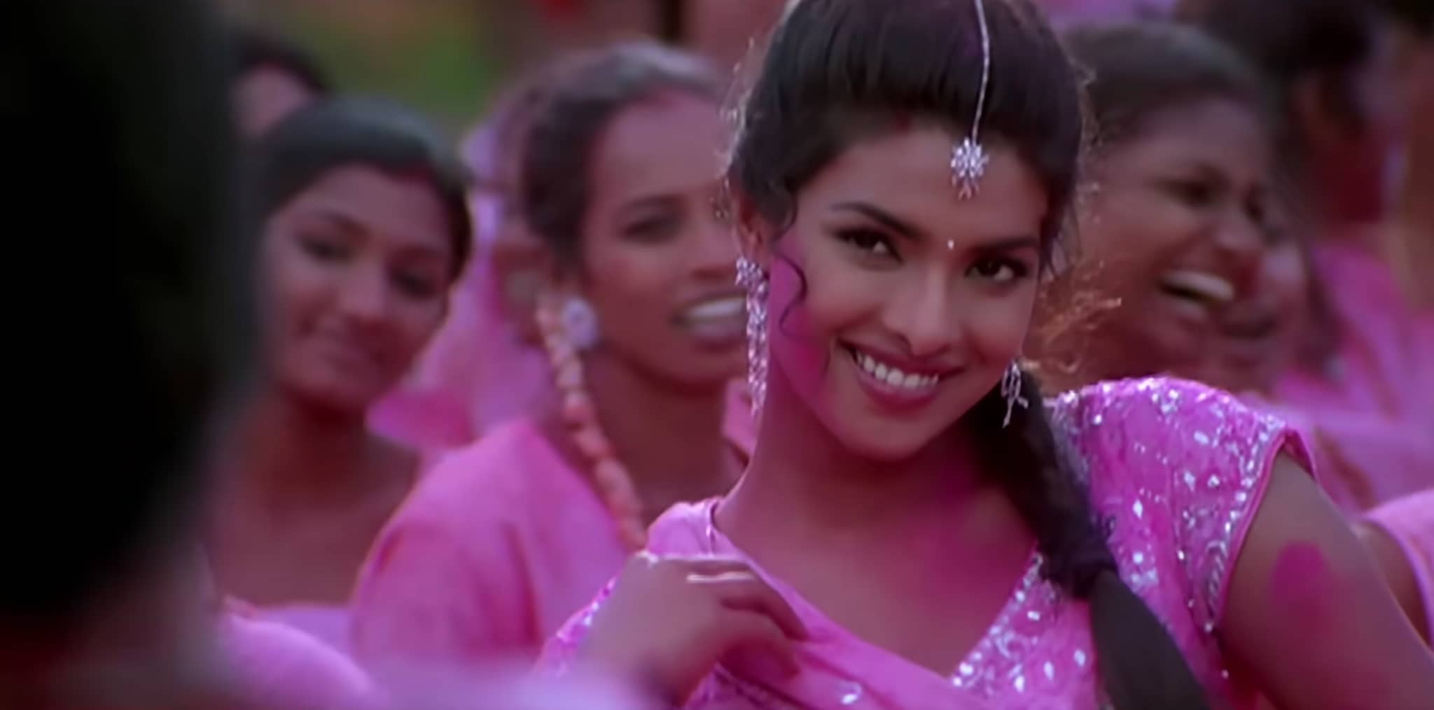 8 Iconic Holi Songs In Bollywood That Still Rule Every Playlist