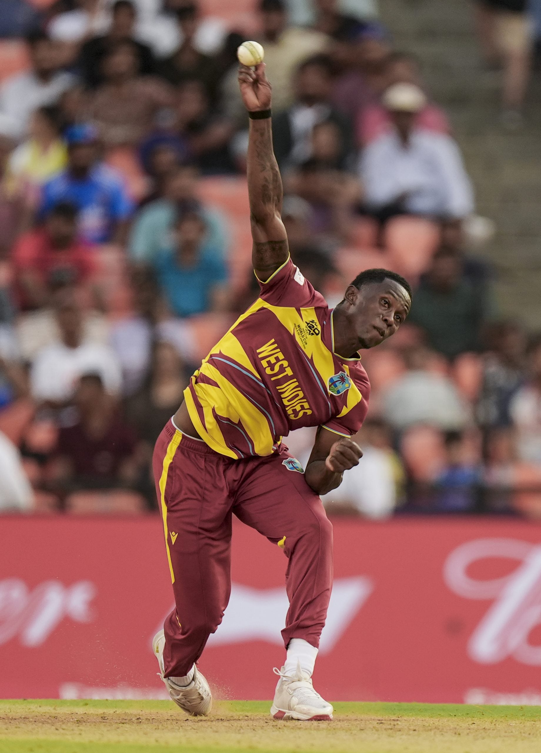 5 Players CSK Can Sign As Replacement Of Injured Nathan Ellis For IPL 2026