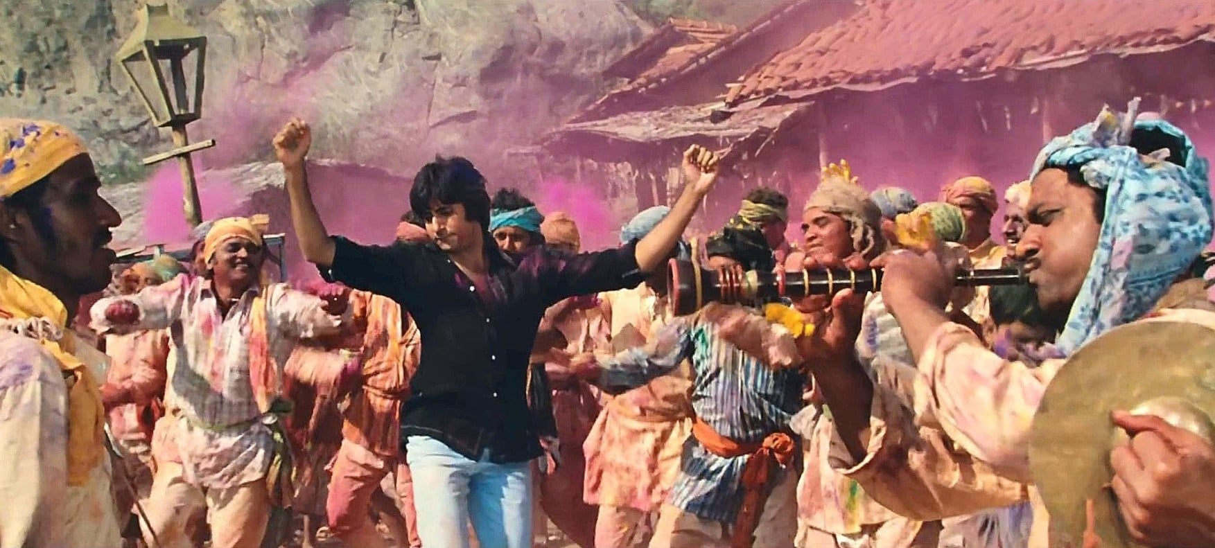 8 Bollywood Films That Feature Holi Celebration