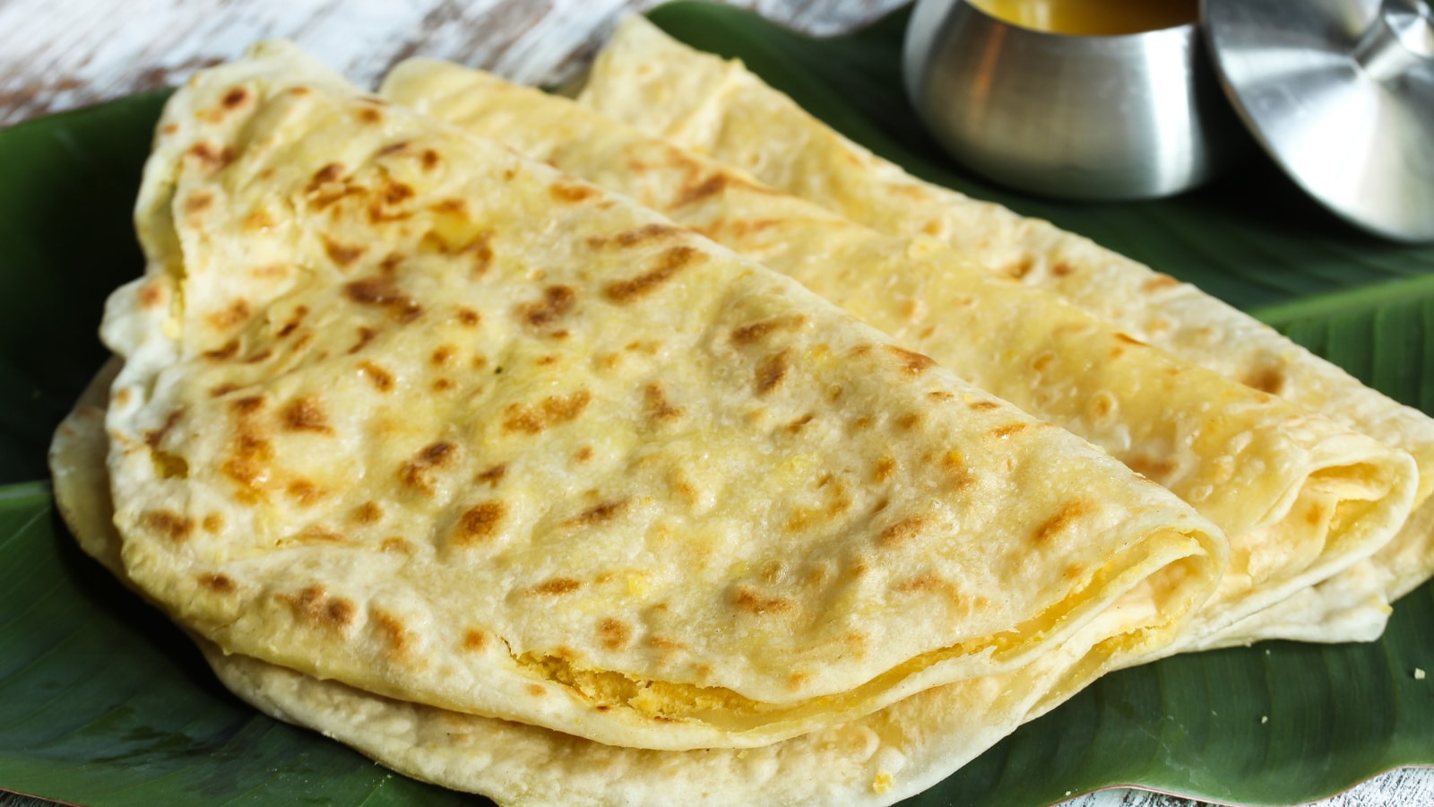 Obbattu, Bobbatlu, Polelu: How South India Celebrates Ugadi Through One ...