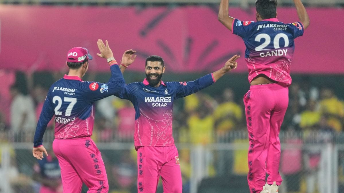 Familiar Foe! Ravindra Jadeja Comes Back To Haunt CSK On RR Return ...
