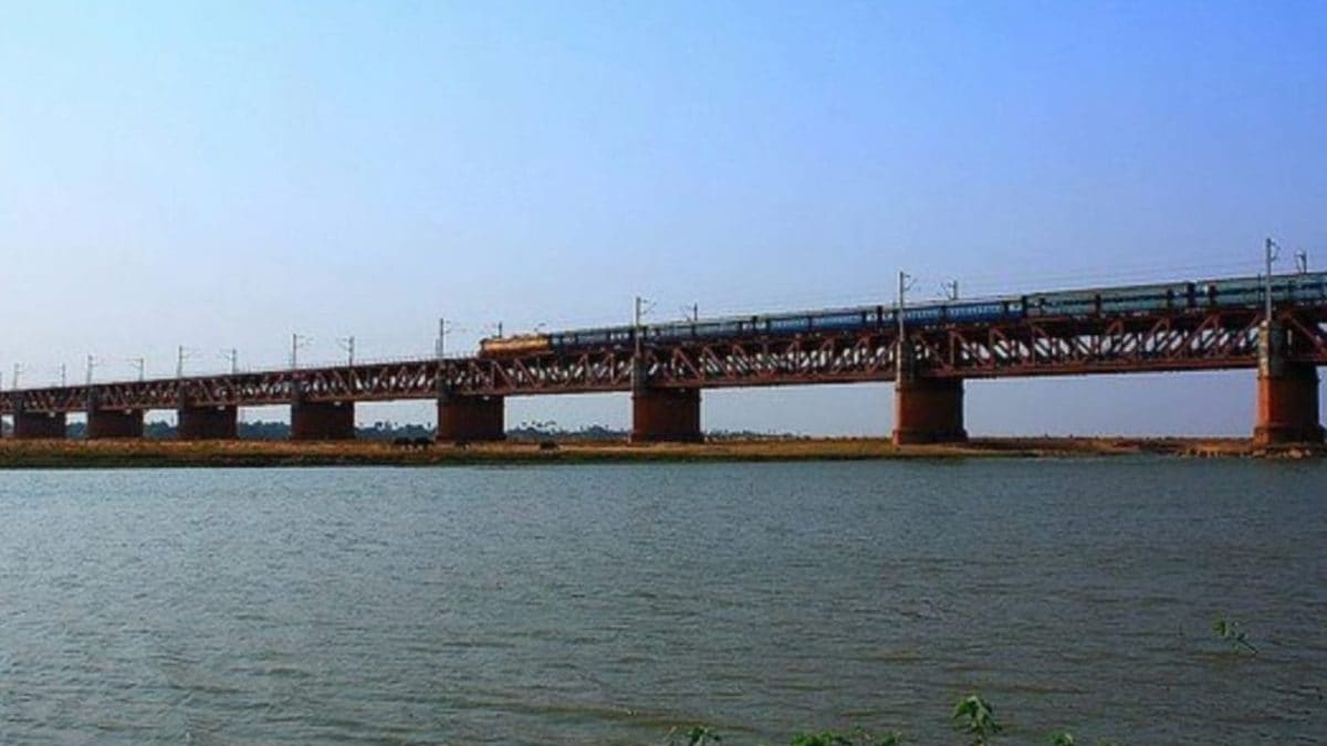 Bihar's First Bridge Built By The British Has Connected Delhi And ...