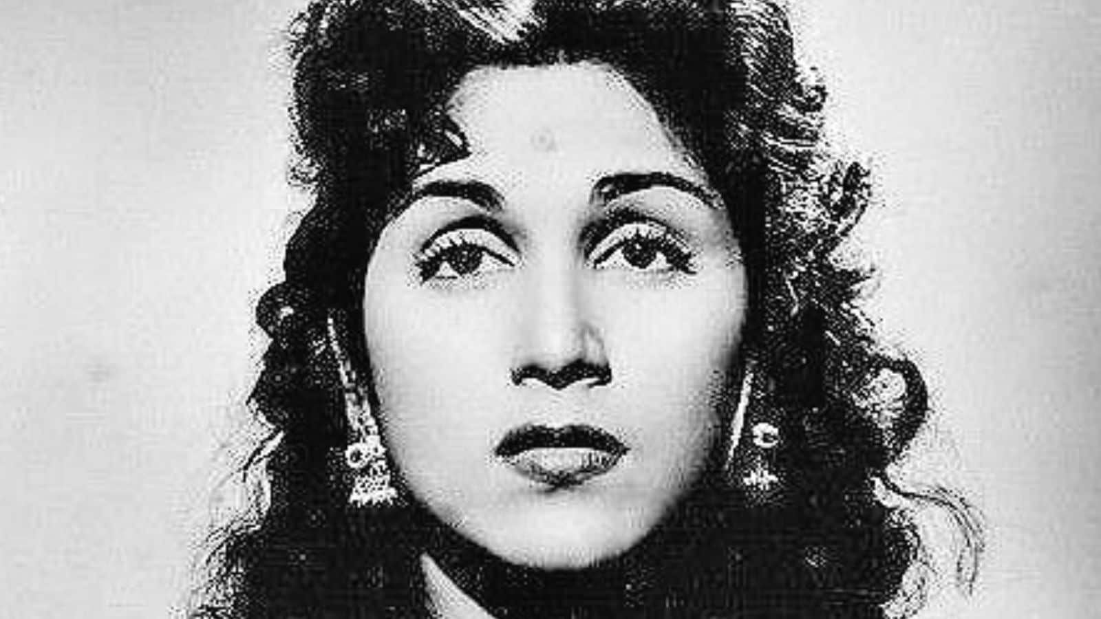 This Actress Worked With Dev Anand & Amitabh Bachchan, She Shares A ...