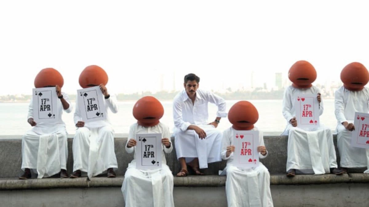 Vijay Varma, In A White Kurta And Dhoti, Goes All Out To Hype Up Matka ...