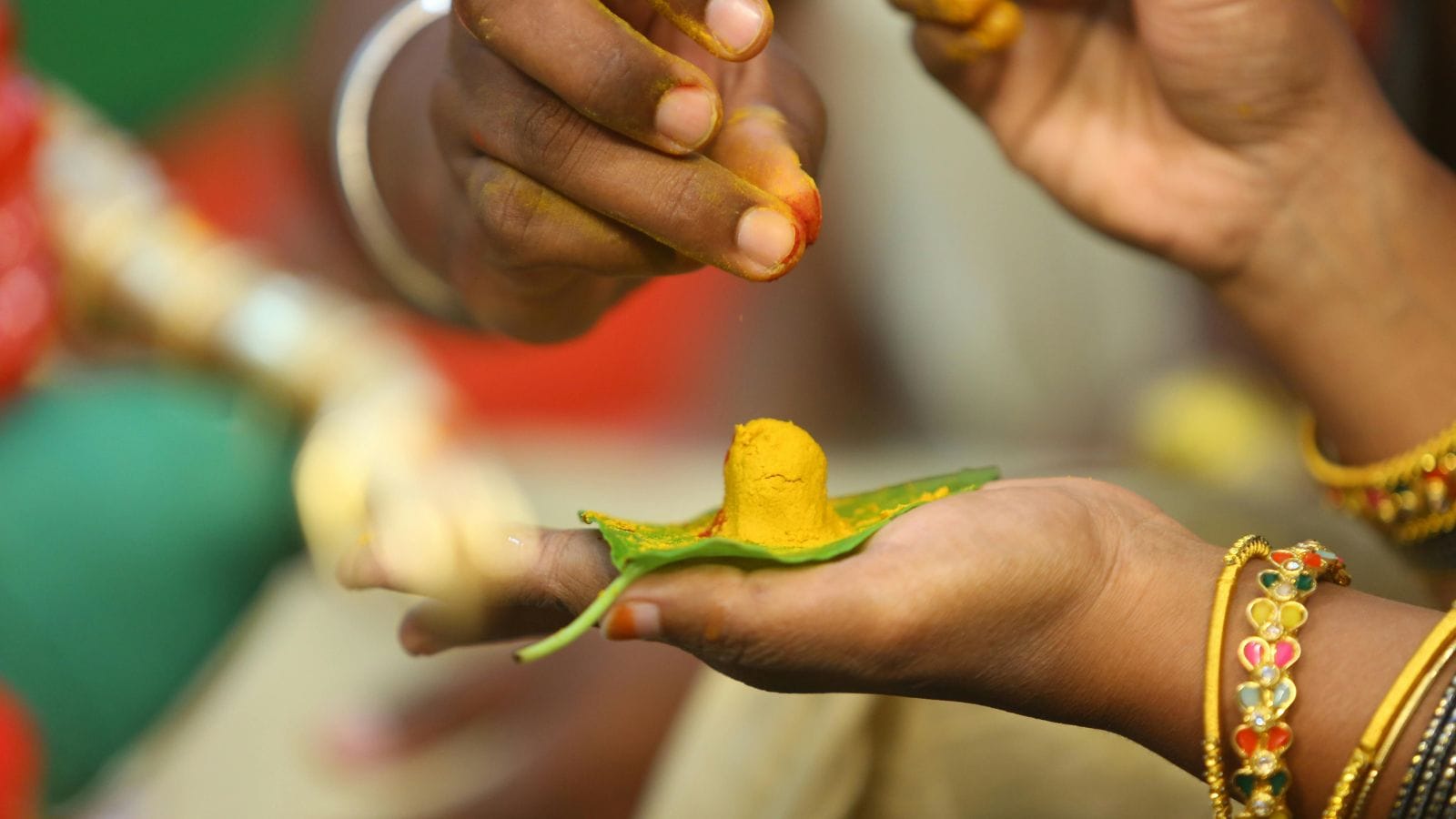 Turmeric Powder May Contain Artificial Colour Or Lead Chromate: Here’s ...