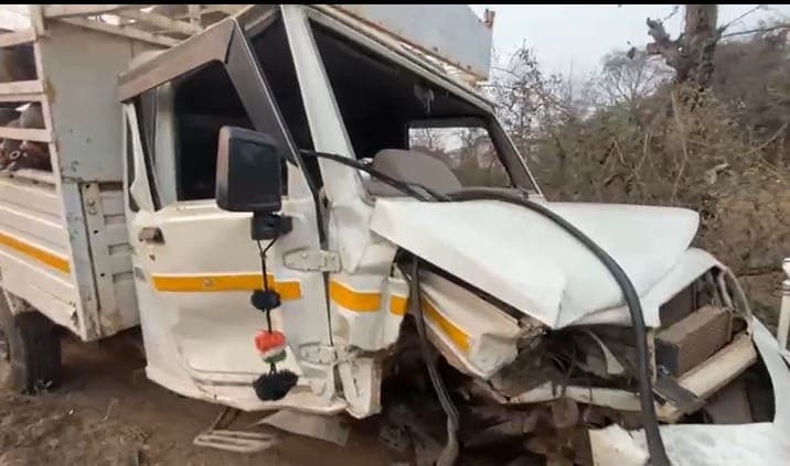 Tragedy Averted On Maharashtra's Khed-Dapoli Highway Despite Head-On ...