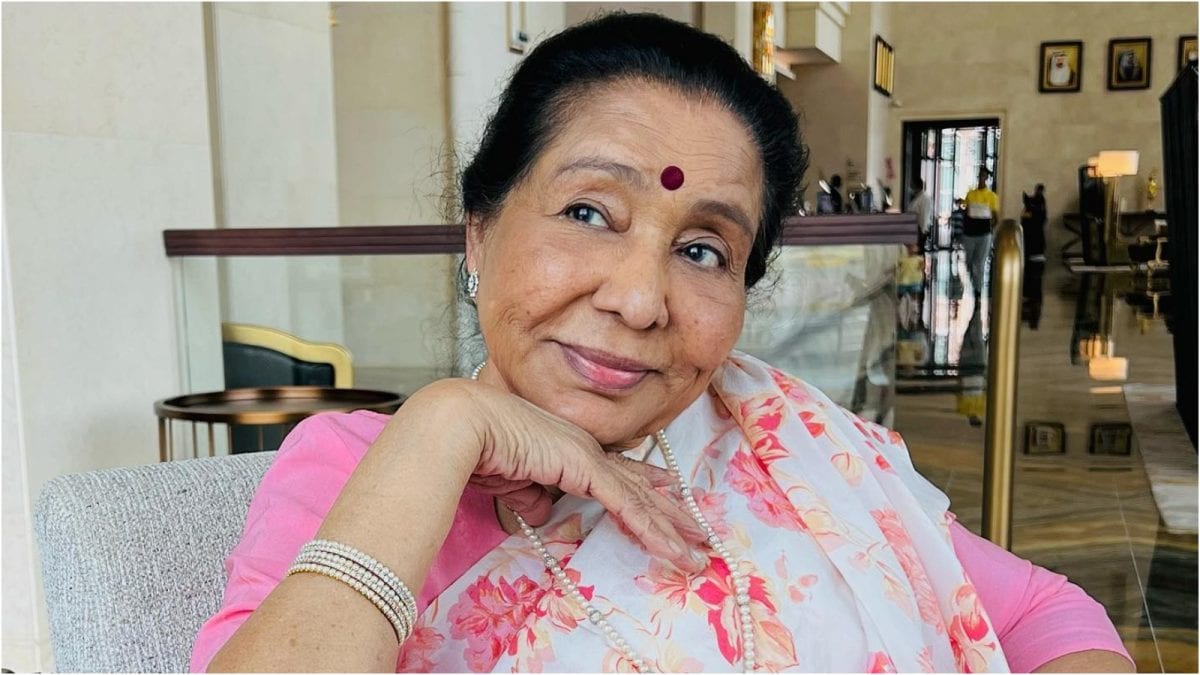 Asha Bhosle Funeral: Son Anand Bhosle Urges Fans To Avoid Crowding ...