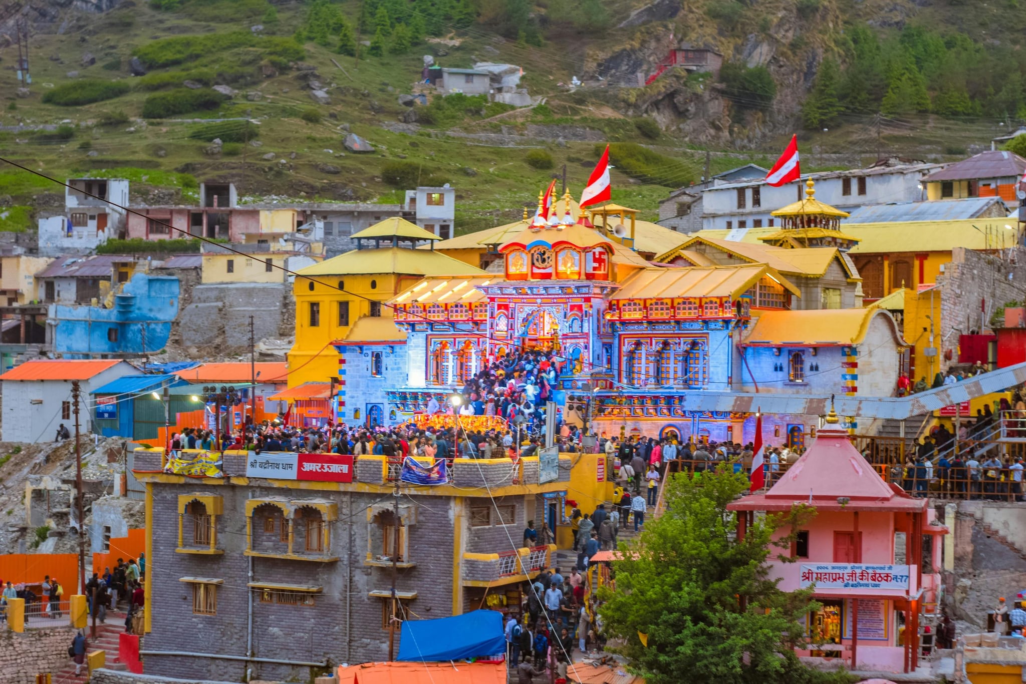 Badrinath Yatra 2026: How To Reach By Road, Train And Flight