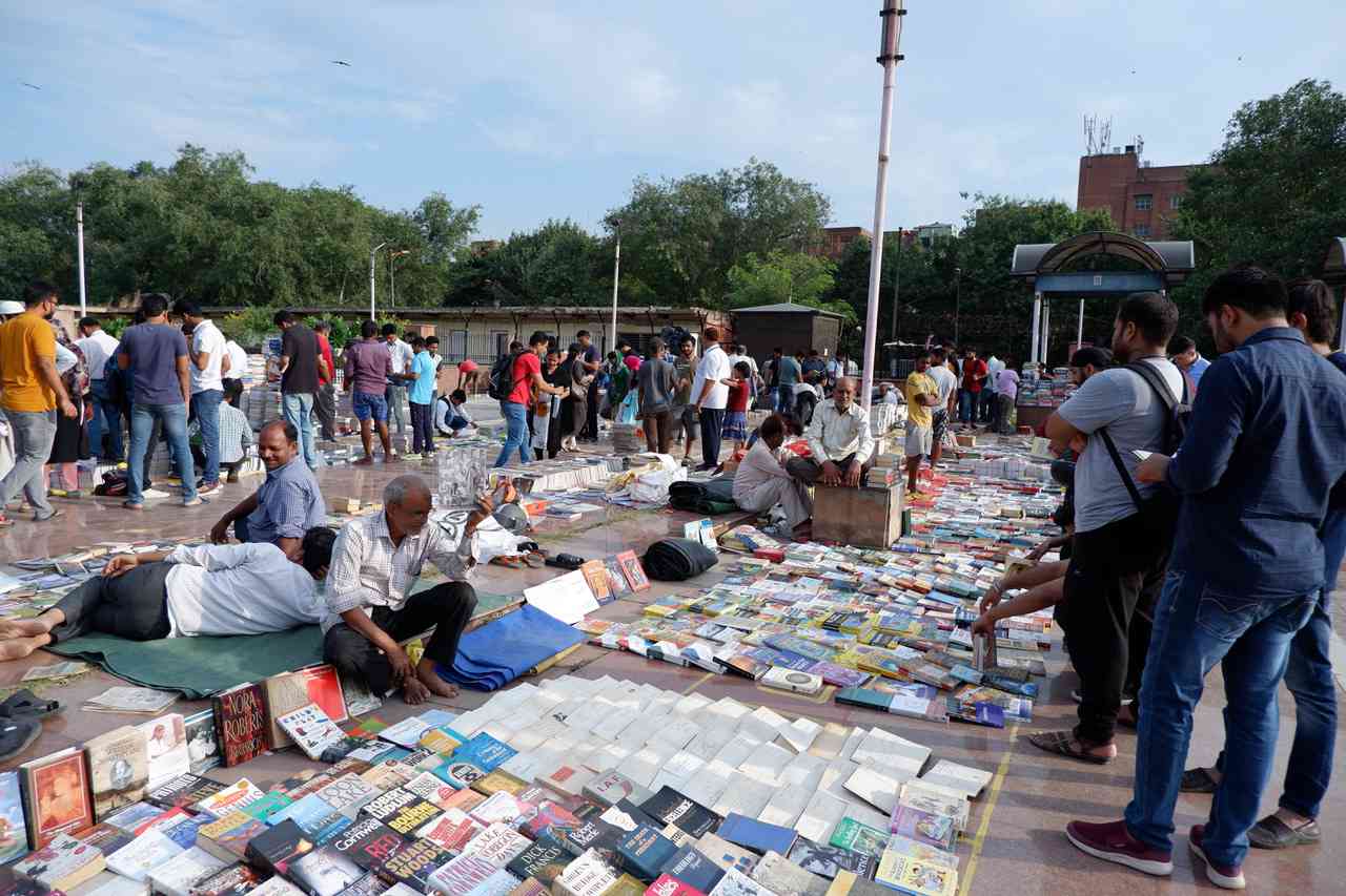 Famous Book Markets in India Every Book Lover Must Visit