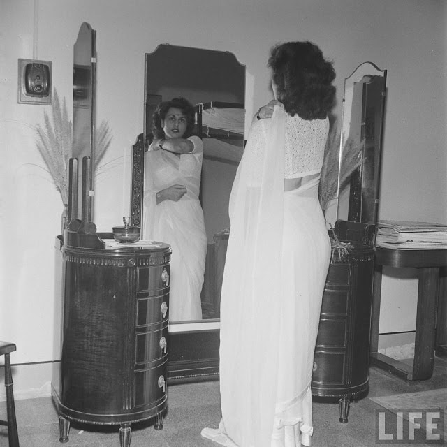 This Golden-Era Bollywood Star Made International Headlines With Her ...