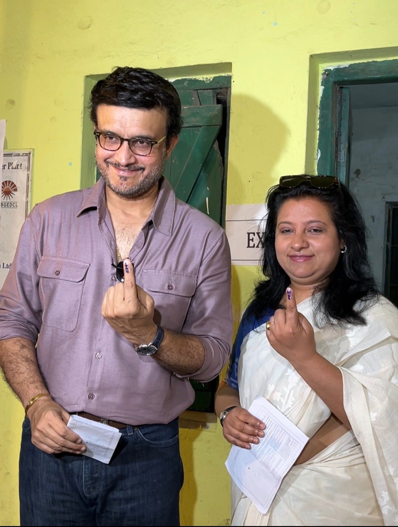 West Bengal Polls: Tollywood Superstar Prosenjit Chatterjee, 'Dada ...