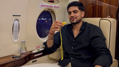 Shubman Gill Trolls CSK After Gujarat's Win, Poses With Yellow Whistle ...